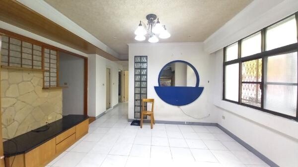 高雄市前鎮區崗山南街公寓前鎮 瑞祥優質學區公寓2樓 房屋出售 樂屋網