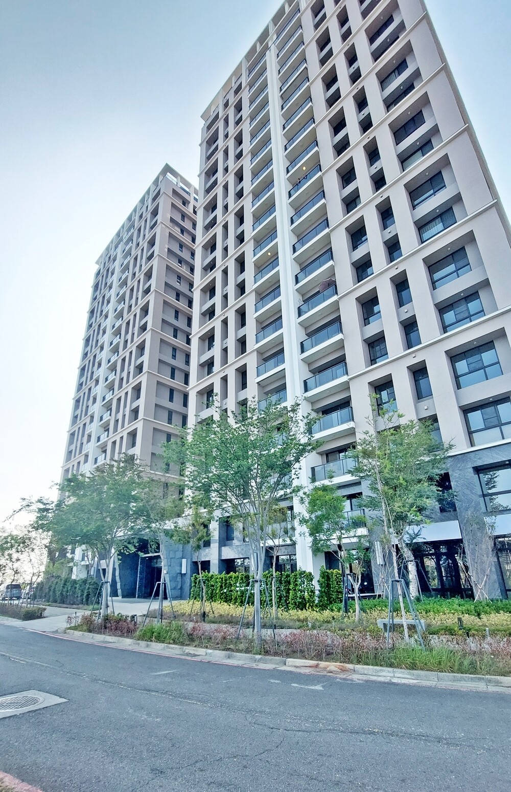 台南市安南區生態街九份子臺邦悅河恬全新三房平車出租 樂屋網