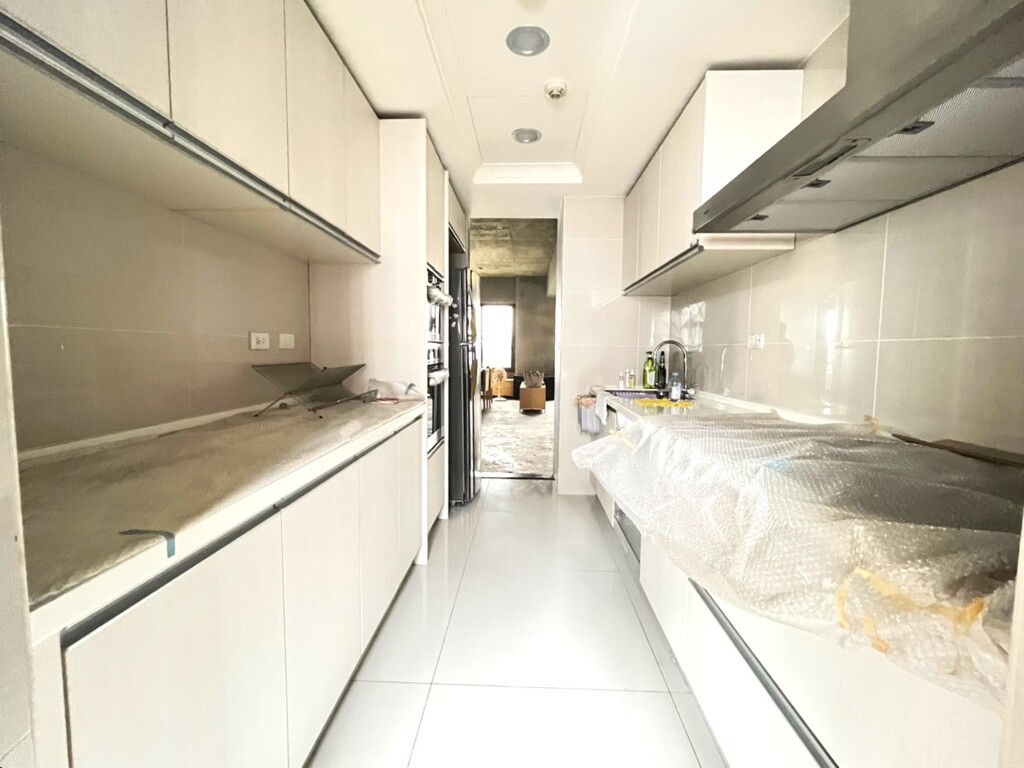 尊藏帝苑桃園市中壢區文智路電梯大廈 青埔高鐵捷運 尊藏帝苑 高景觀31房雙車雙主臥 房屋出售 樂屋網