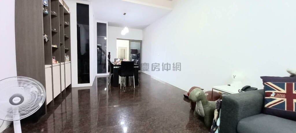 高雄市路竹區復興路透天厝路竹近小城整新車墅 房屋出售 樂屋網