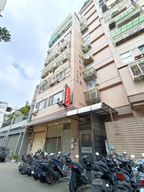台中市北屯區興安路一段電梯大廈中信阿福推薦一點利黃昏市場稀有釋出12樓店面 房屋出售 樂屋網