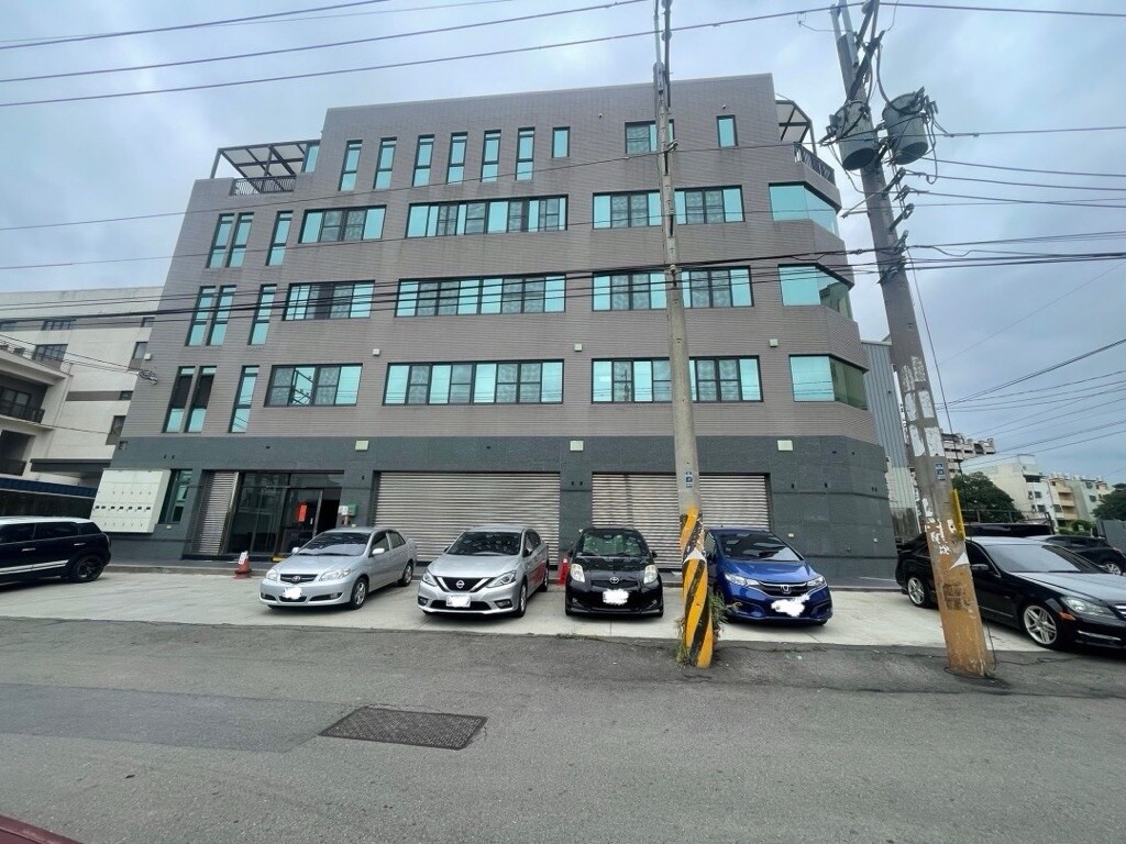 ⭕️角間雙面臨路|大地坪、大面寬|三照乙工⭕️ 台中市大里區買房子、房屋出售 樂屋網