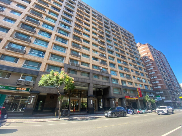 竹城福岡桃園市桃園區龍安街電梯大廈龍安質感裝潢三房車 房屋出售 樂屋網