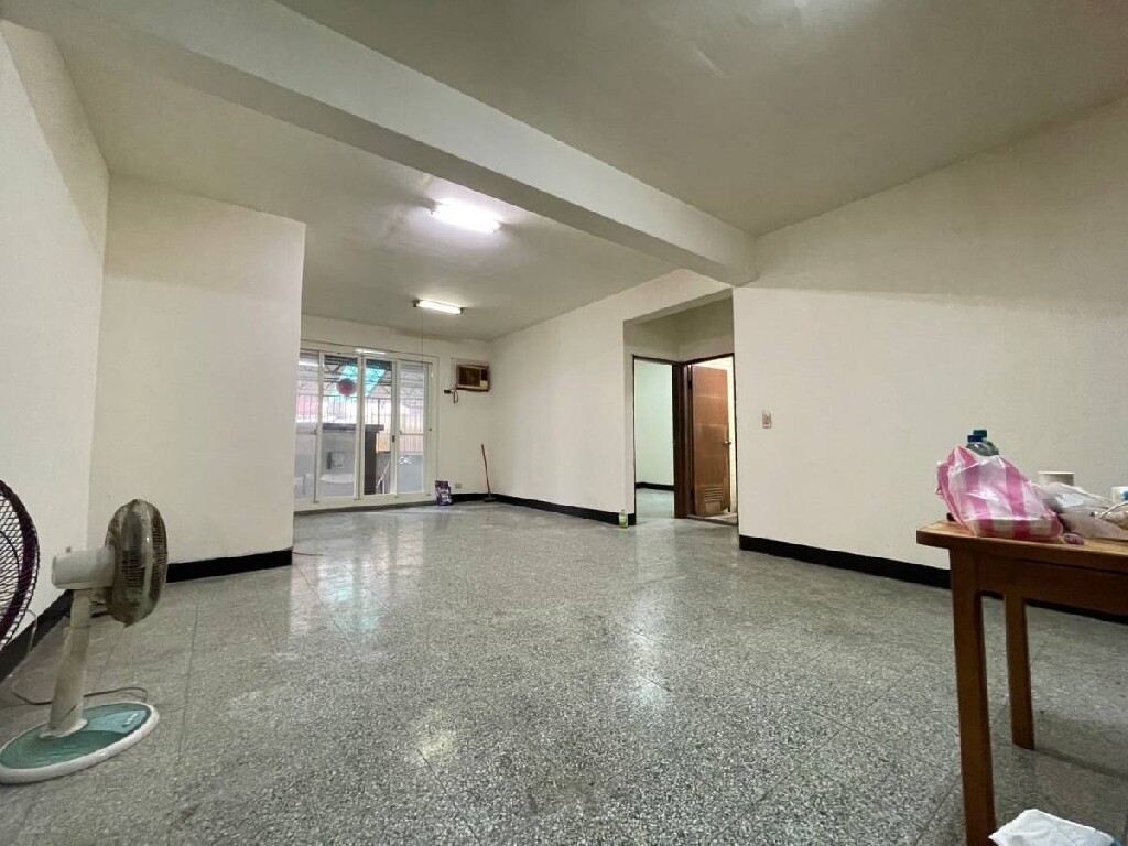 新北市中和區圓通路公寓錦和學區大空間壹樓住商符副店 房屋出售 樂屋網