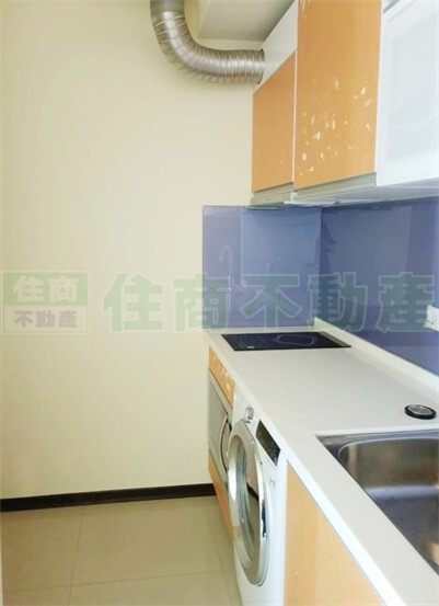 高雄市前金區六合二路電梯大廈達麗東京高樓景觀兩房 房屋出租 樂屋網