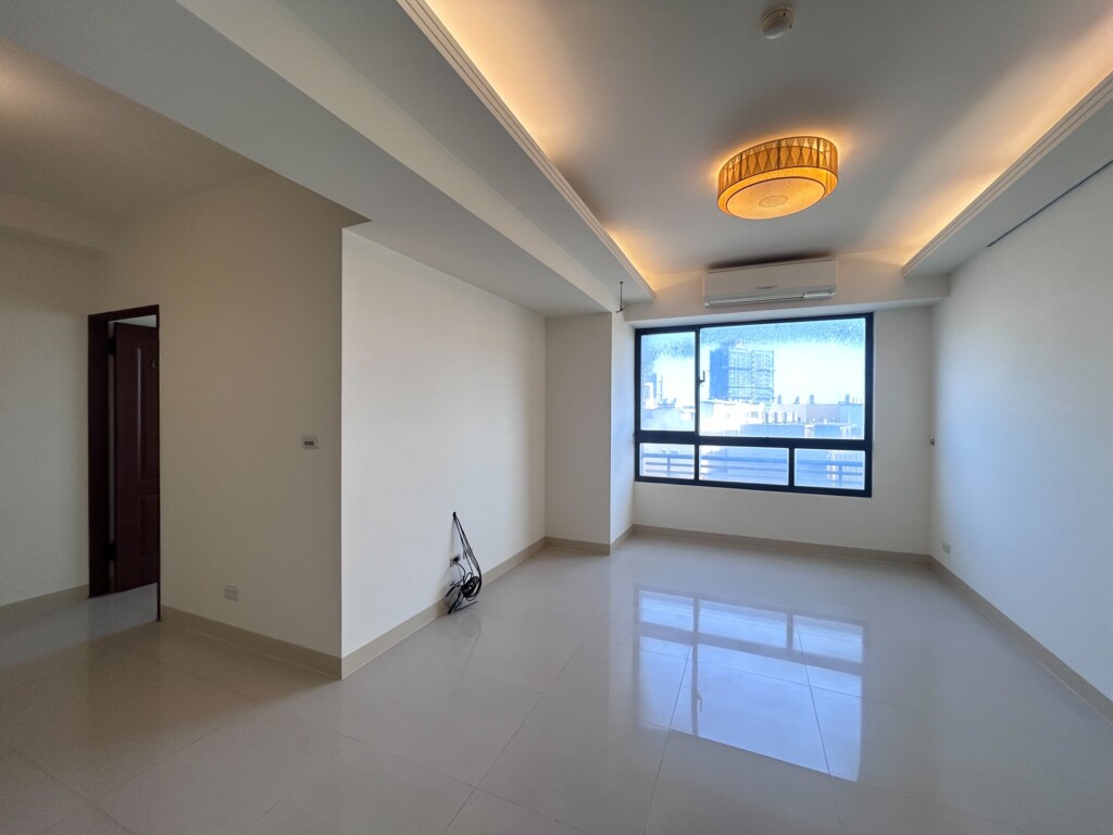 煙波行館新竹市北區天府路一段電梯大廈天府路煙波行館大四房雙車位 房屋出售 樂屋網