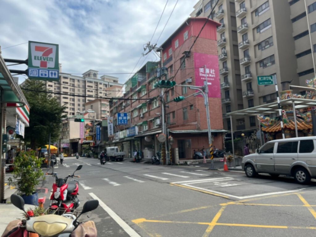 桃園市桃園區樹仁三街店面正樹仁三街大地坪透天店面,火車站捷運星巴克森林公園 房屋出售 樂屋網