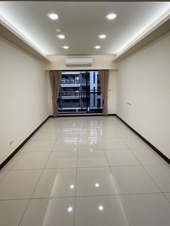 和耀恆美桃園市龜山區樂學路電梯大廈全新社區三房兩廳兩衛含車管費家庭首選 房屋出租 樂屋網