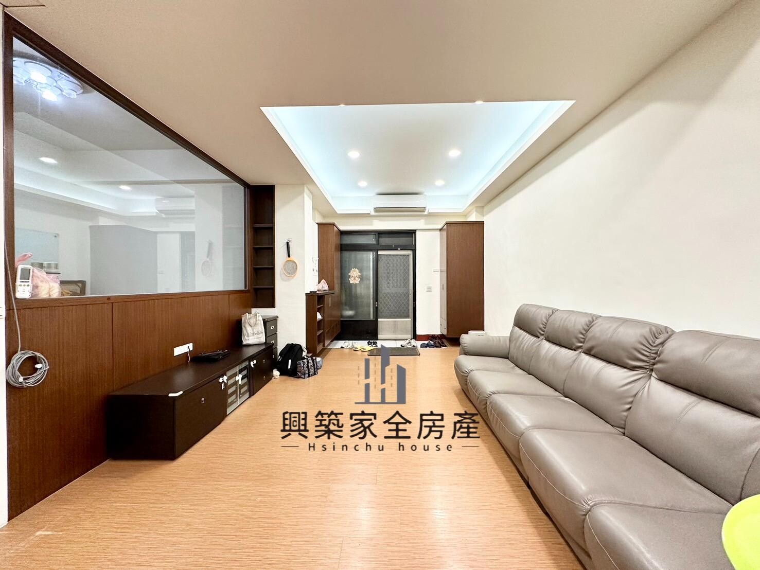 新竹市東區東南街電梯大廈e 新竹後站｜南大商圈大31房｜平車 房屋出租 樂屋網