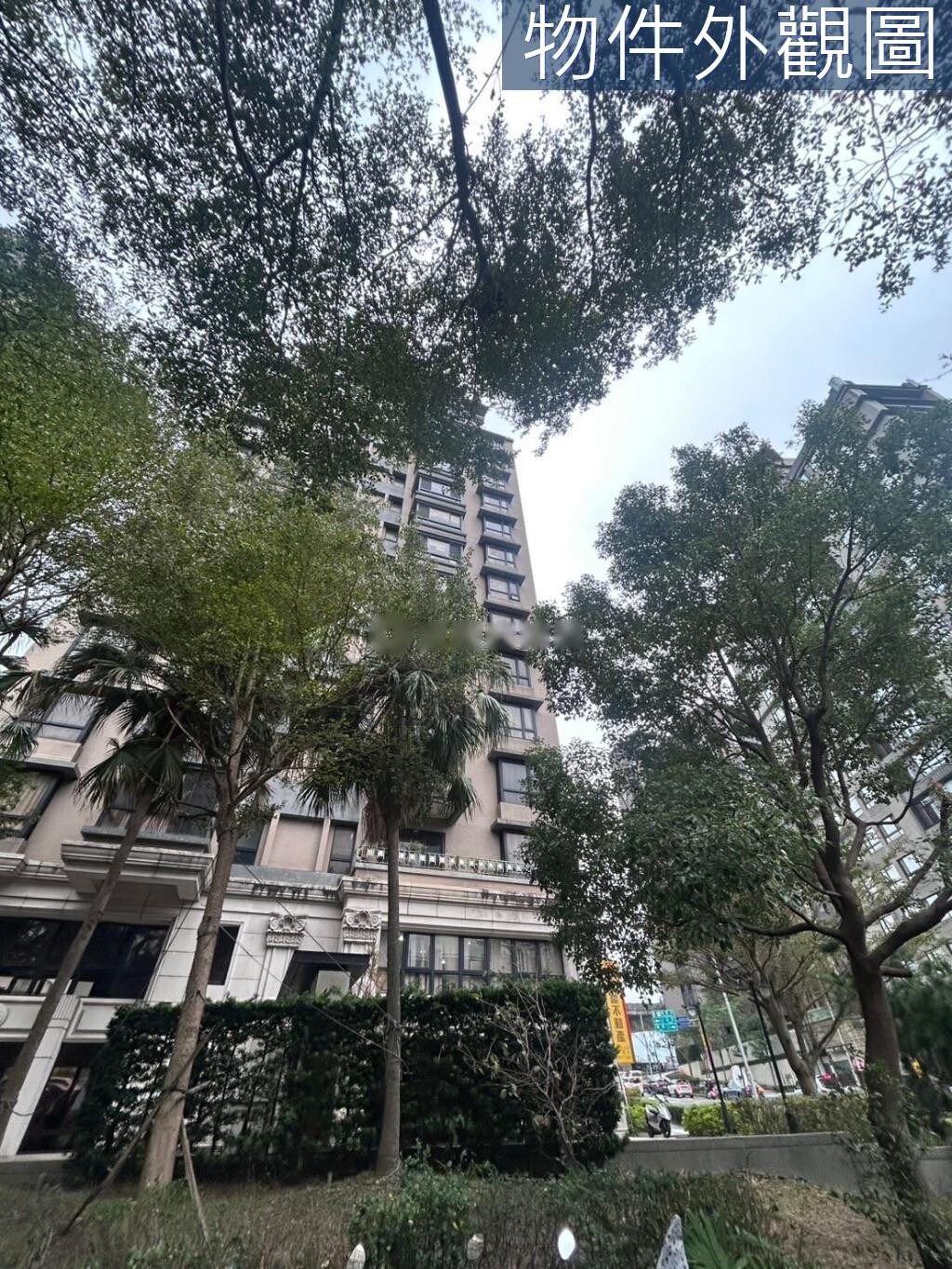 鐵炮來襲輕軌旁草本山莊三房高樓景觀戶 新北市淡水區草本山莊買房子 樂屋網