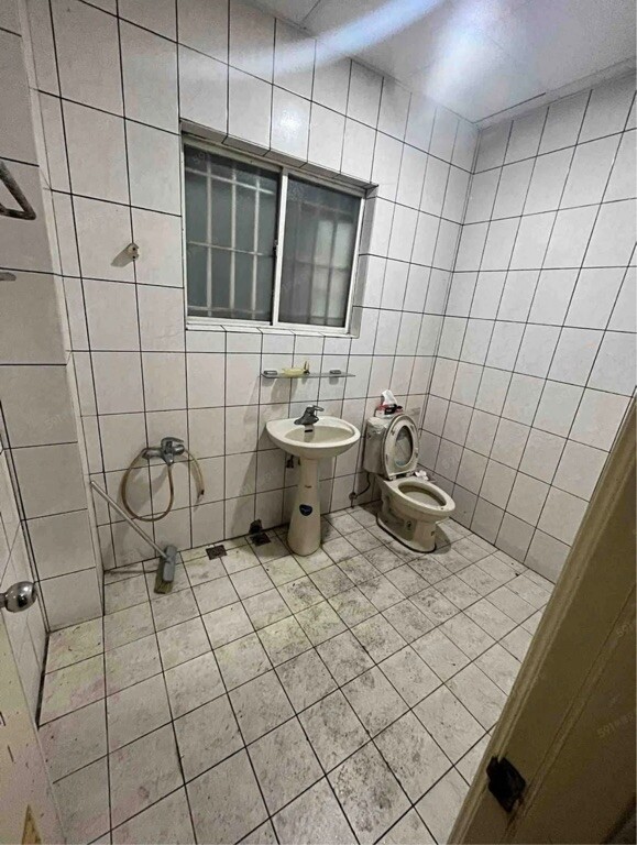 新北市三峽區介壽路二段廠房新北三峽介壽路二段一樓廠房 房屋出租 樂屋網