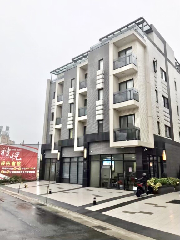 苗栗縣竹南鎮大埔一街電梯大廈竹南 大埔黃金收租電梯店套 房屋出售 樂屋網