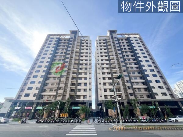 獨家清水臨路 大露台 雙車 電梯別墅 台中市清水區買房子、房屋出售 樂屋網