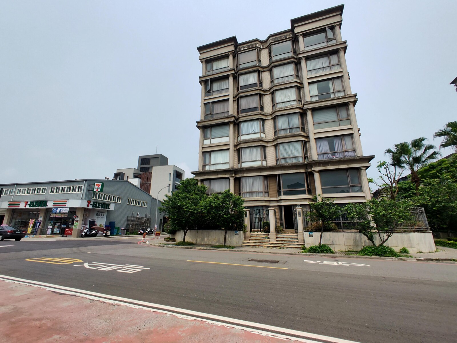 法國小鎮一樓 康橋 伯大尼 景觀宅 新北市林口區法國小鎮香荷區買房子 樂屋網