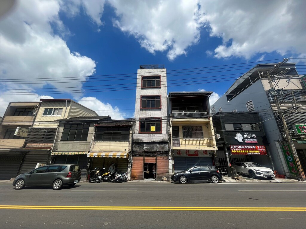 台中市豐原區三豐路二段透天厝有夠俗豐原大道葫蘆墩臨二十米路透店 房屋出售 樂屋網