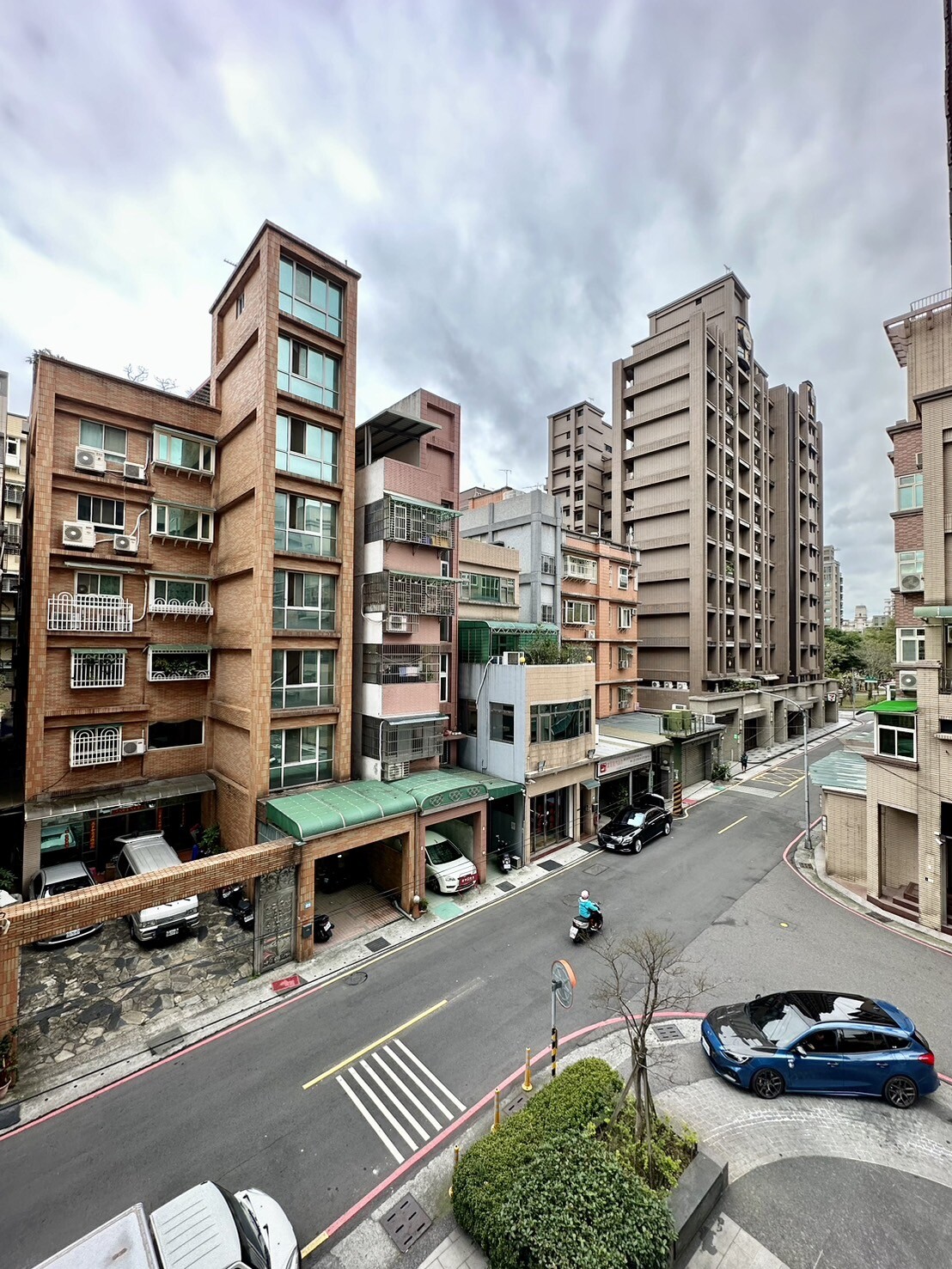 築禾交響院新北市三重區中正北路電梯大廈♛影片欣賞 築禾交響院 新屋落成 菜寮捷運站♛ 房屋出售 樂屋網