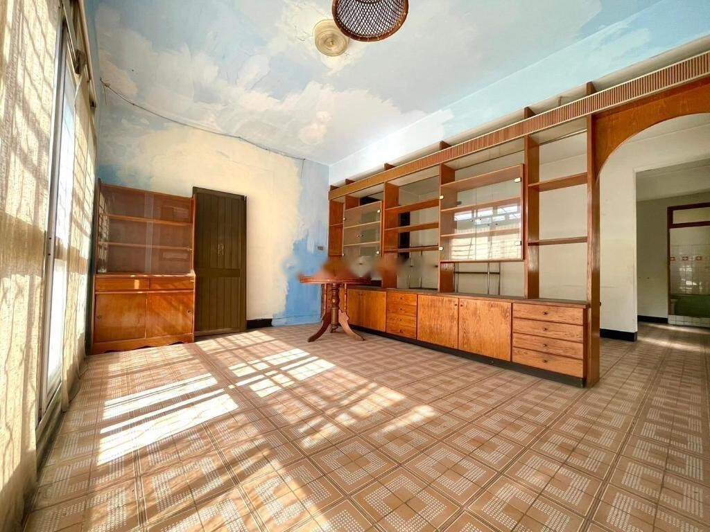 台中市西區中美街透天厝勤美草悟道|向上市場★朝南活路透天★可收租自住 房屋出售 樂屋網