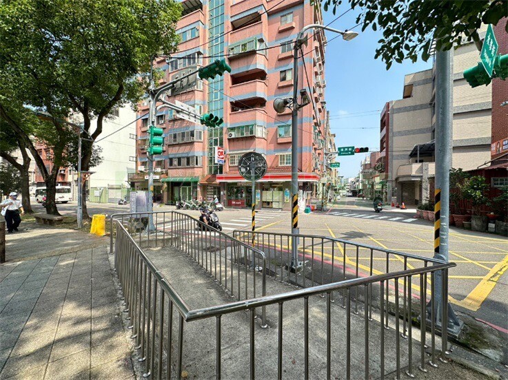 住宅用地中壢火車站住宅區建地桃園市中壢區桃園市普義路 樂屋網 土地買賣