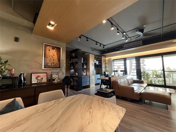 新北市五股區芳洲一路電梯大廈五股買房賣屋絕美風景全坤氣派三房車 房屋出售 樂屋網
