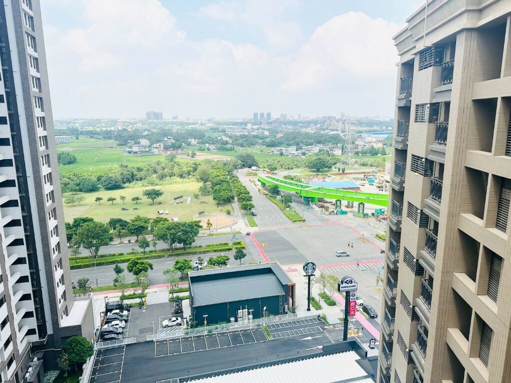 佳展高陞桃園市八德區中正路電梯大廈桃園市八德區近國小近興建捷運高陞社區四房車 房屋出售 樂屋網