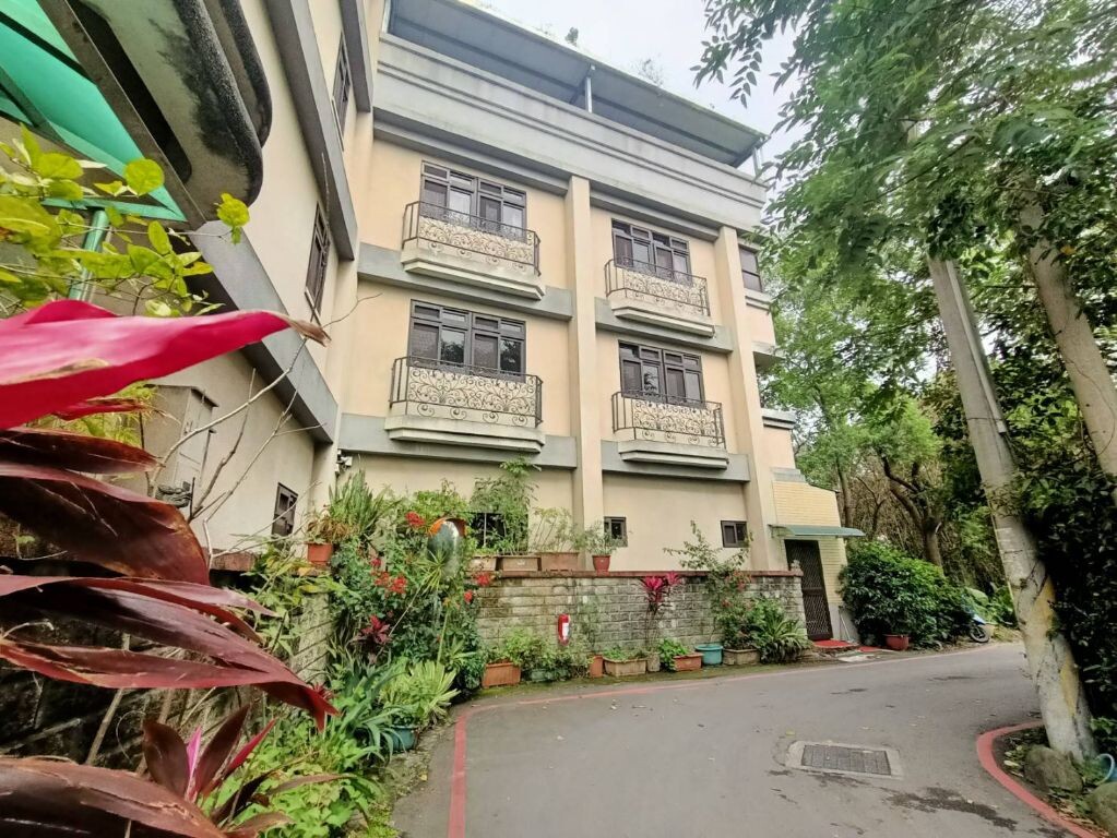 新北市泰山區辭修路公寓專任約採光明亮低總價免整理公寓3房 房屋出售 樂屋網