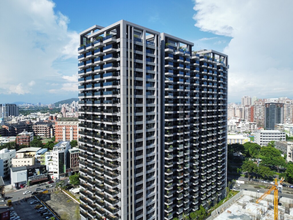 美術白天鵝高雄市鼓山區美術東四路電梯大廈凱駖獨家|美術白天鵝次高樓二房平車 房屋出售 樂屋網