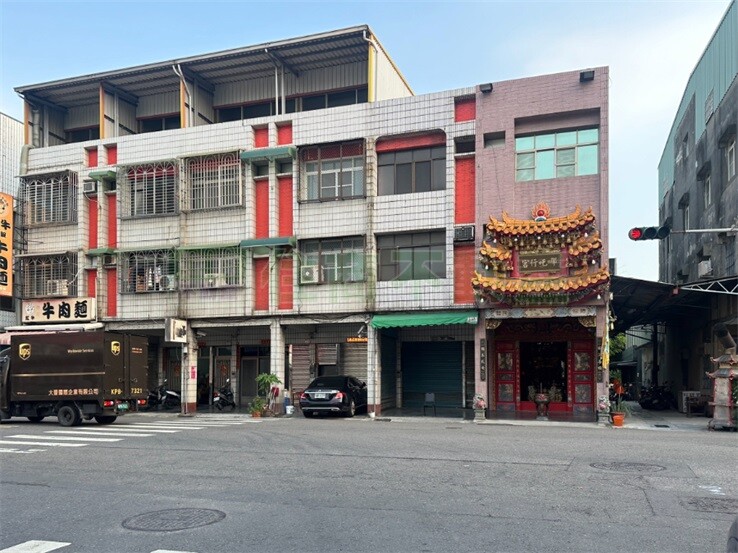 小港桂林商圈金透店 高雄市小港區買房子、房屋出售 樂屋網