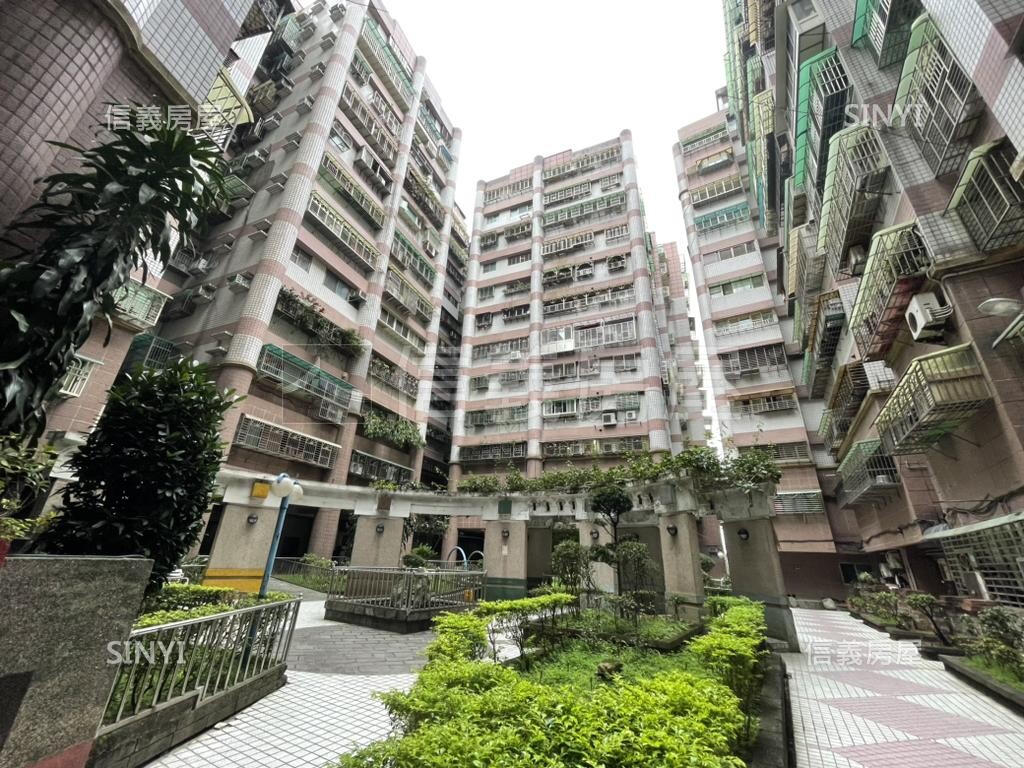 金鳳凰新北市土城區學府路一段電梯大廈中庭管理電梯三房 房屋出售 樂屋網