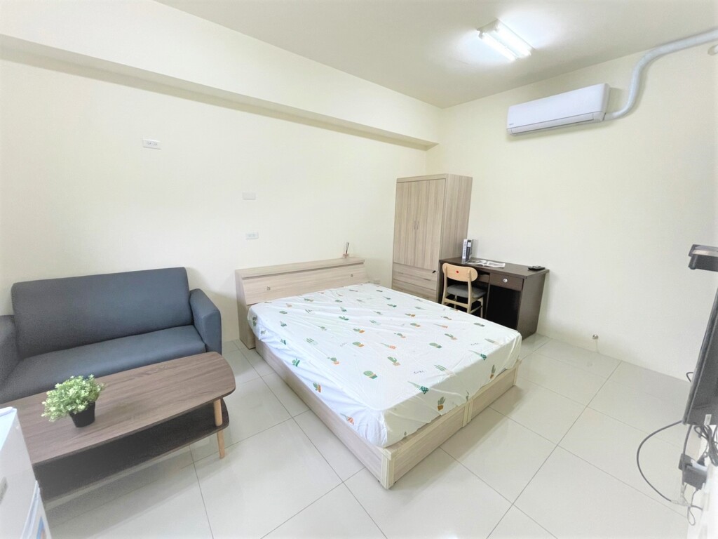 台中市大雅區前村路別墅 新屋別墅 獨洗曬 露臺曬被區 乾溼分離 房屋出租 樂屋網