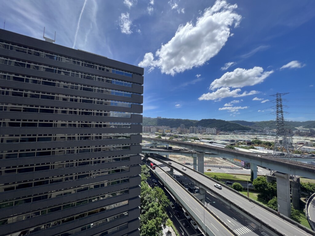 遠雄國滙遠雄國匯新北市新莊區新北大道四段電梯大廈屋主鐵了心要賣~遠雄國都~開價不等於成交價~出價談 房屋出售 樂屋網