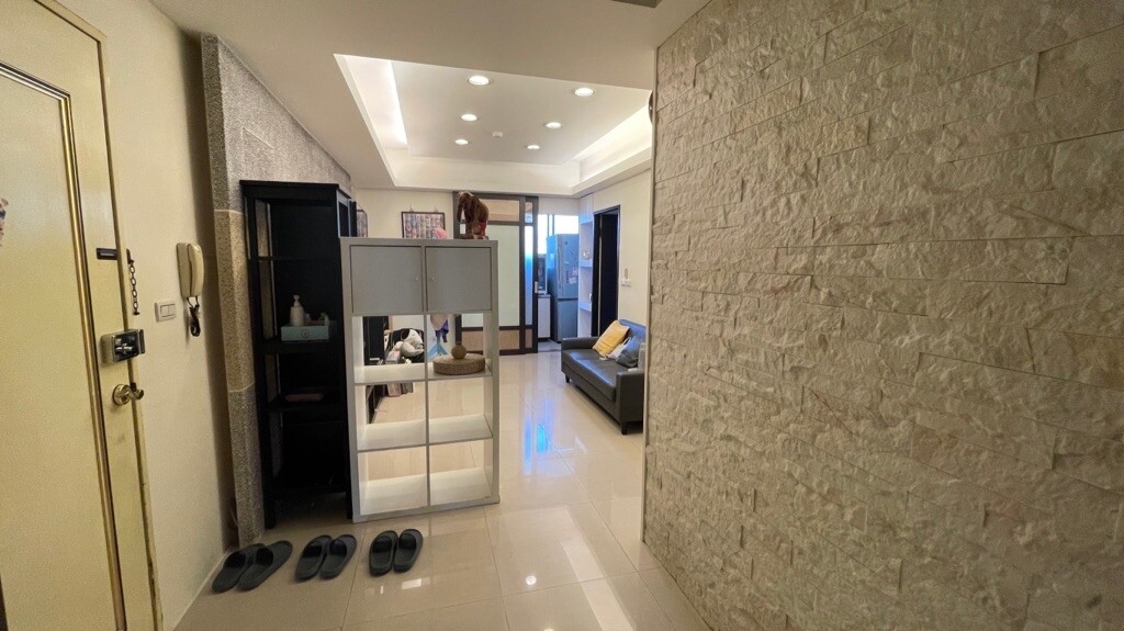 心的國度台中市北區太平路電梯大廈一中及中國醫商圈2房2廳2衛 家具不加價 房屋出租 樂屋網