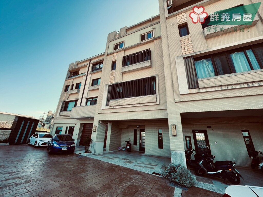 泉宇仰沐台中市沙鹿區中山路紅竹巷別墅葉瑋哥★泉宇仰沐★靜宜大學雙車別墅 房屋出售 樂屋網