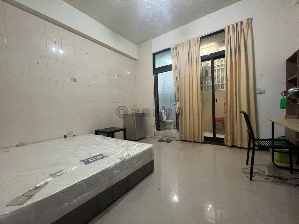 大學世界台南市仁德區保學一街透天厝仁德嘉南藥理透天別墅間間套房出售 房屋出售 樂屋網