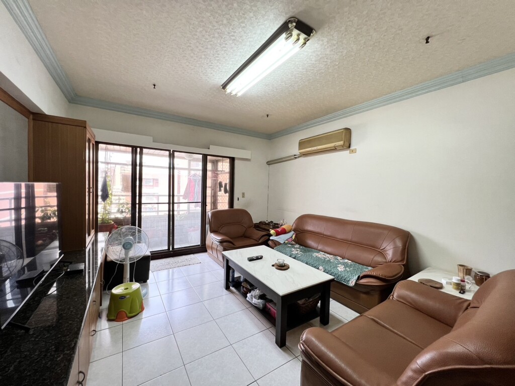 早安王象高雄市三民區正興路電梯大廈科工館｜建工商圈｜四房＋平車 房屋出售 樂屋網