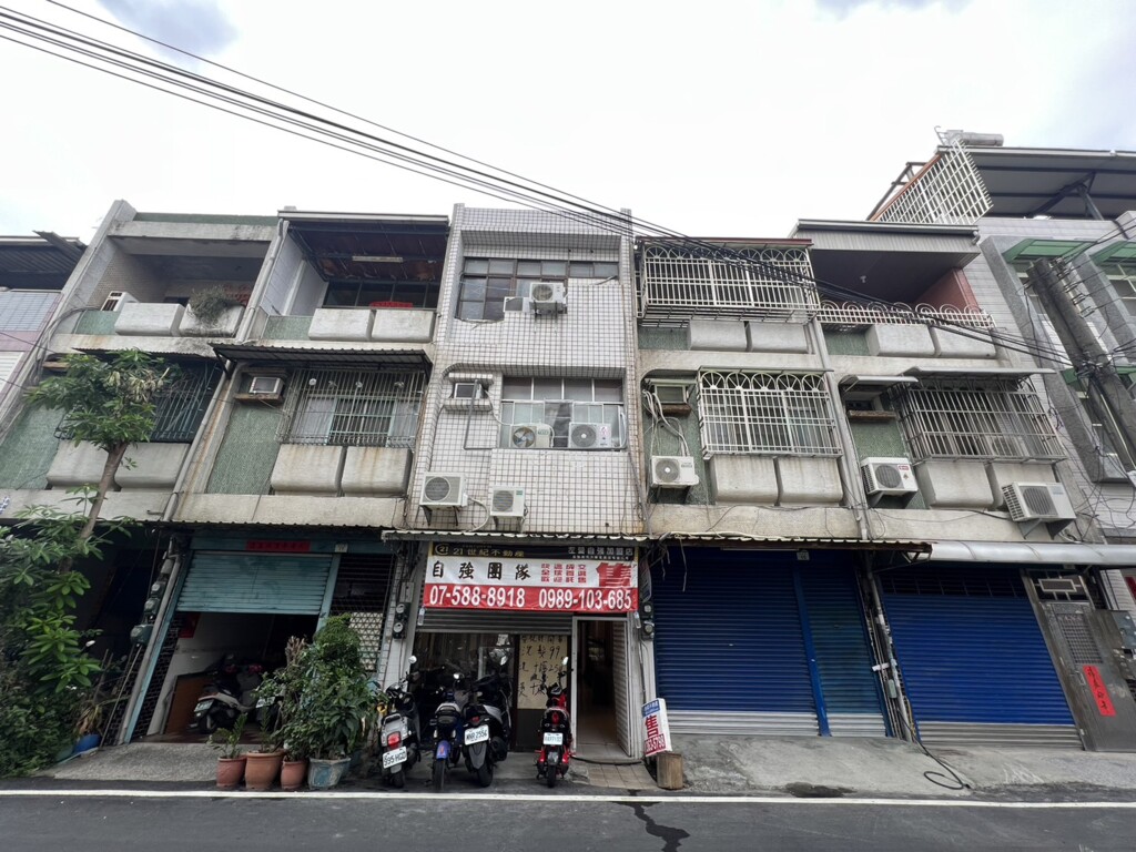 高雄市大社區新興路透天厝大社高頭報8米臨路滿租收租11套房 房屋出售 樂屋網