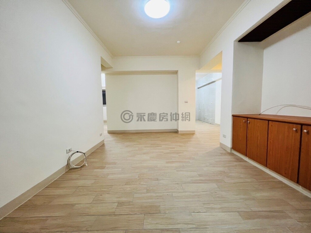 新竹市香山區中華路四段華廈景觀大道 頂埔學區 稀有一樓美三房 房屋出售 樂屋網