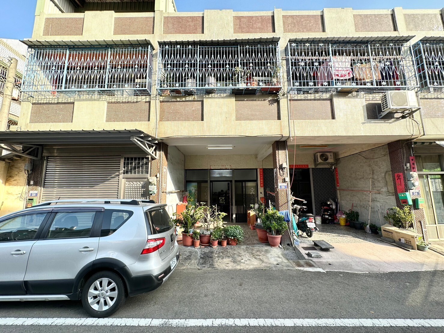 台中市大肚區文昌二街透天厝⚡翊銘⚡大肚臨市場旁無抗性前院停車優質透天 房屋出售 樂屋網