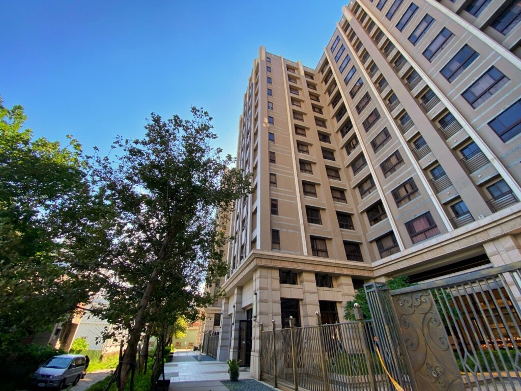 青禾新竹縣竹北市嘉興路電梯大廈喜來登影城青禾美四房 房屋出售 樂屋網