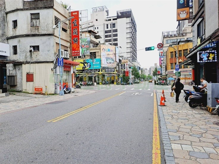 宜蘭縣礁溪鄉中山路二段店面礁溪火車站店住出租 房屋出租 樂屋網