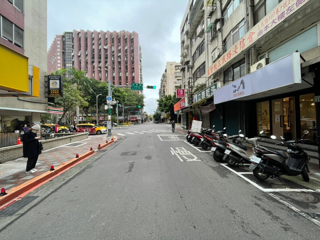 台北市松山區三民路店面松山三民⭐️圓環優質金店面⭐️21世紀鴻毅 房屋出售 樂屋網