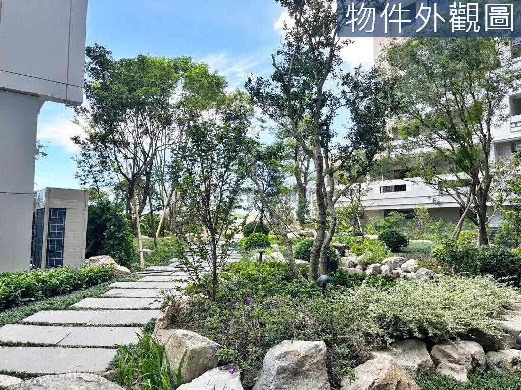 清景麟巴克禮台南市東區崇元一街電梯大廈副都心【清景麟巴克禮】高樓層二房平面車位 房屋出售 樂屋網