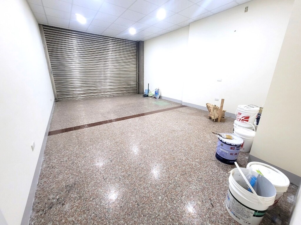 新竹縣竹北市中泰路透天厝★竹北超人★南茂科技火車站大空間店面可餐飲 房屋出租 樂屋網
