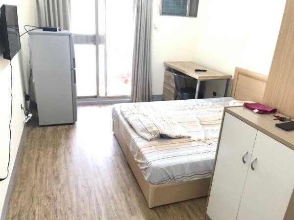 陽光大樓高雄市左營區大中二路電梯大廈很陽光的陽光大樓分租套房 房屋出租 樂屋網