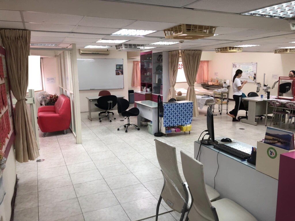 豐原新宿台中市豐原區豐勢路一段電梯大廈豐原大坪數住辦兩用出租近火車站、廟東 房屋出租 樂屋網