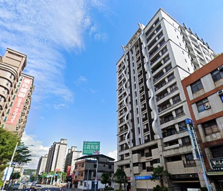 鴻築詠恆桃園市龜山區萬壽路二段電梯大廈龜山 萬壽路二段【高樓層視野兩房車位】超便宜 房屋出售 樂屋網