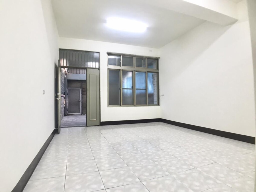 彰化縣芬園鄉彰南路一段透天厝買屋找家豪！彰化縣 芬園鄉 靜巷朝南別墅售出52 房屋出售 樂屋網