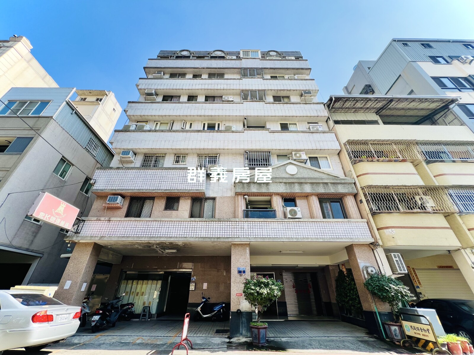 頂天綠地台中市北屯區文昌東六街電梯大廈葉瑋哥★漢口崇德商圈★電梯3房 房屋出售 樂屋網