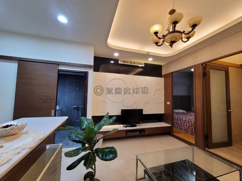 摩登國城高雄市鼓山區龍勝路電梯大廈農16公園捷運輕軌2房大平車輕豪宅 房屋出售 樂屋網