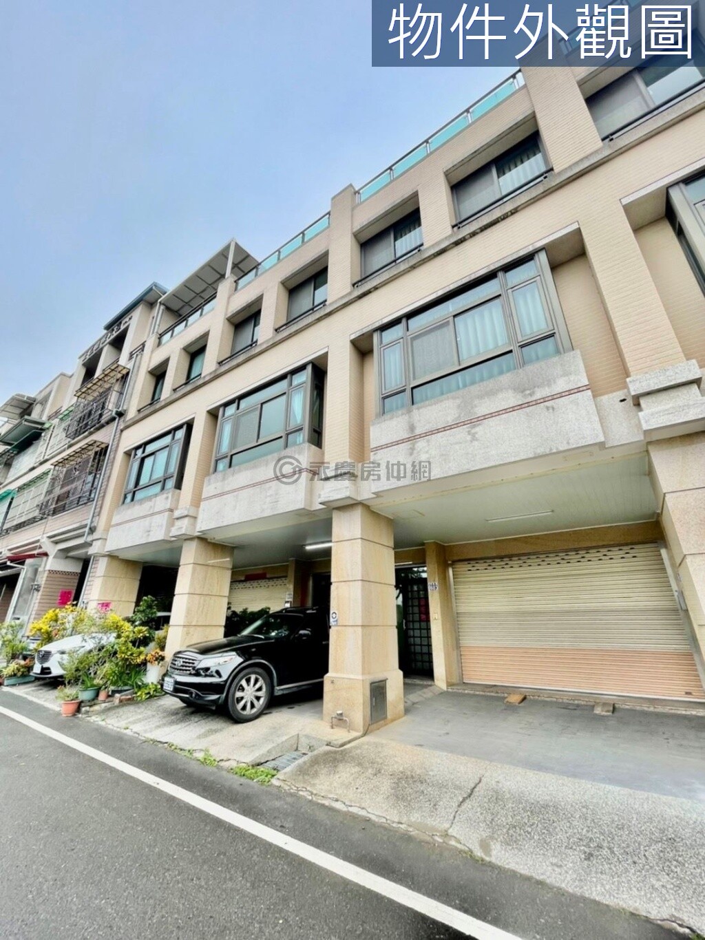 南投縣草屯鎮新豐路透天厝近草屯交流道輕屋齡大地坪霸氣透店 房屋出售 樂屋網