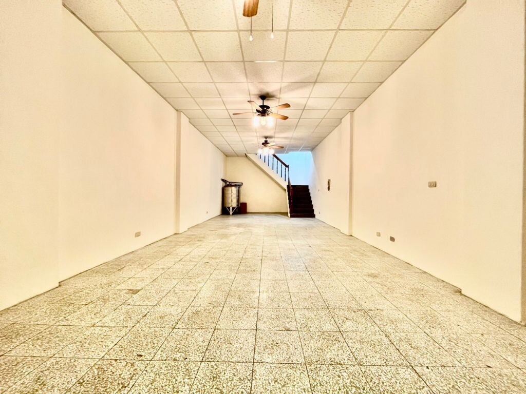 台中市南區福田二街透天厝中山醫朝南臨路美透店 房屋出售 樂屋網